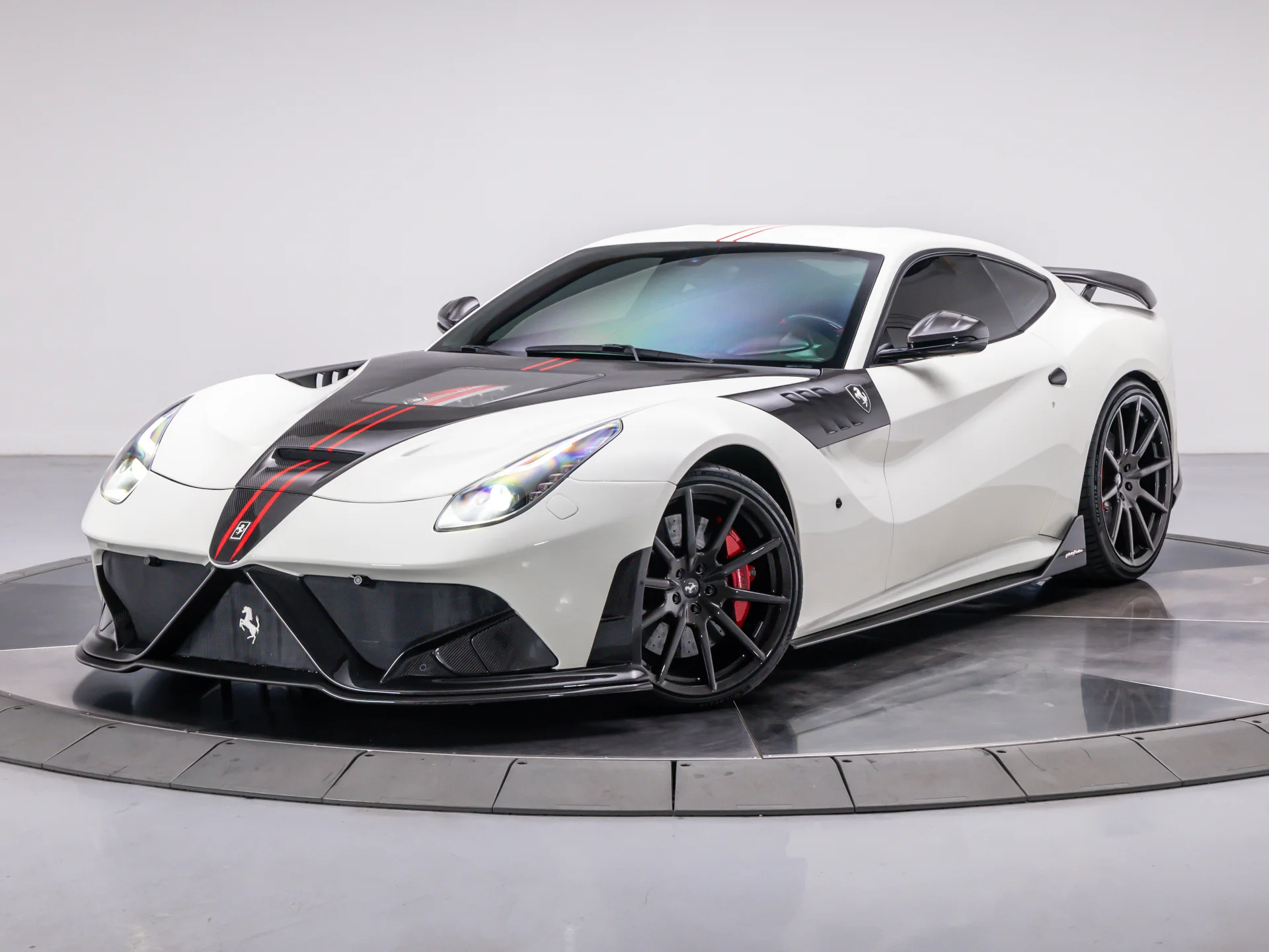 Ferrari F12 Berlinetta 2016