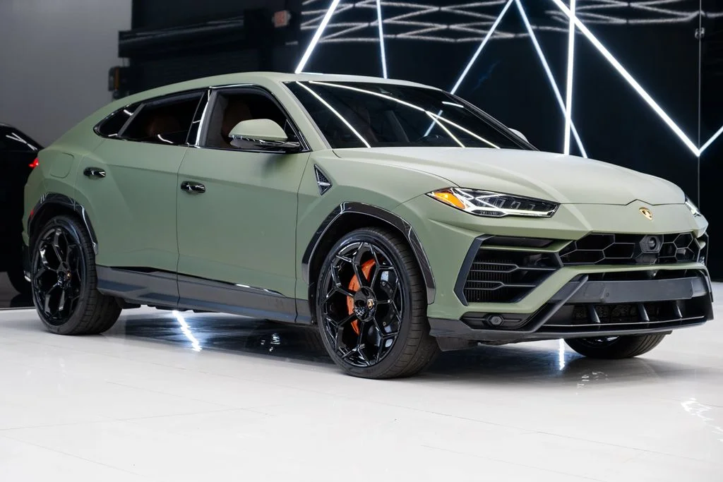 2019 Lamborghini Urus for Sale | duPont REGISTRY